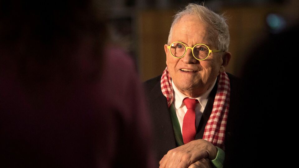 David Hockney dies at 88: The artist who turned a swimming pool splash ...