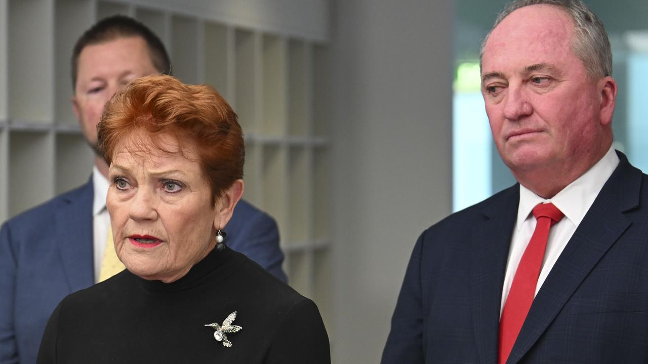 'Mobilise': Pauline hasn't seen last of protesters