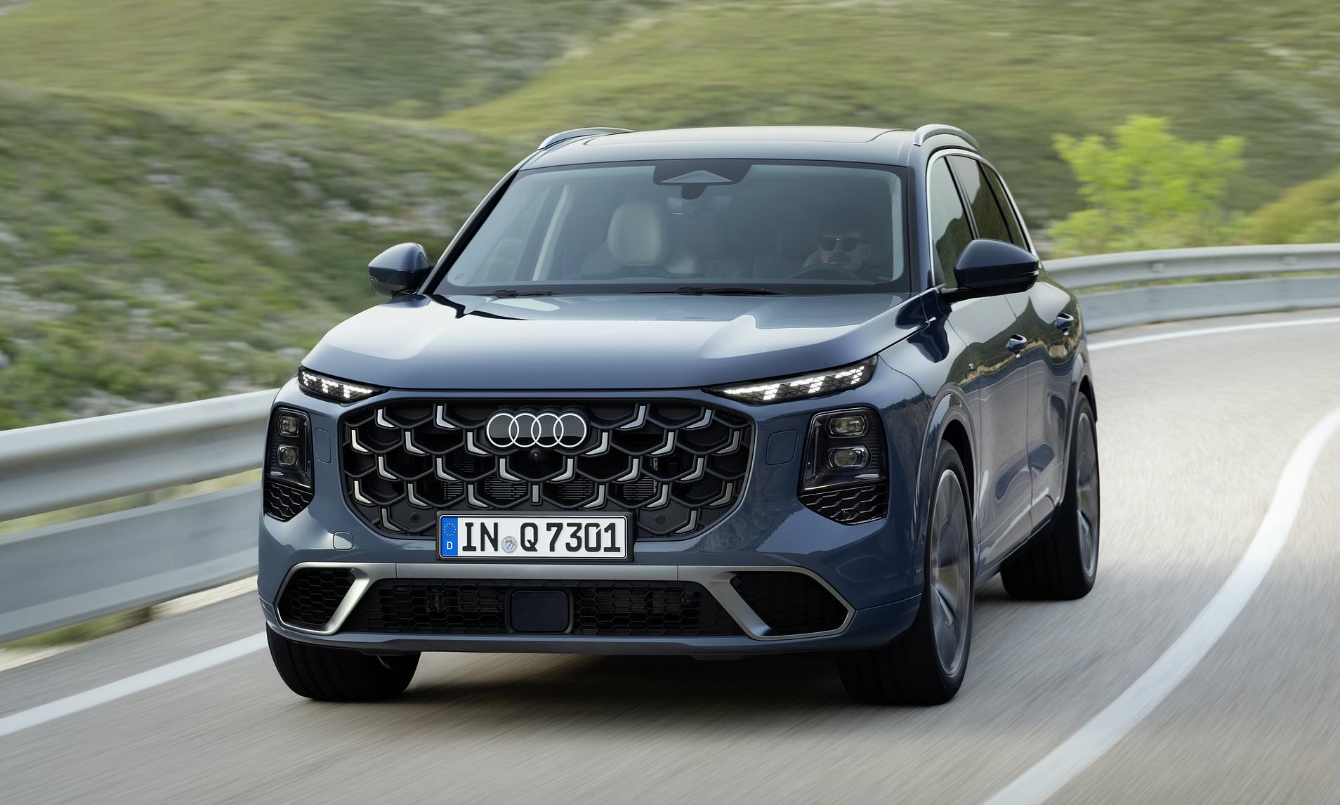 A new diesel Audi Q7 is here and it can run on vegetable oil: Is it ...
