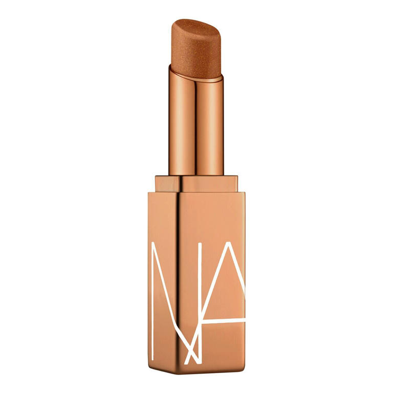 My lips were pale, dry, and high-maintenance—then I got lip blush