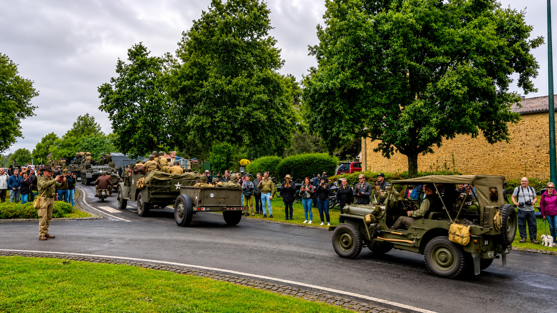 Parade bij Overlord Museum brengt D-Day-geschiedenis tot leven