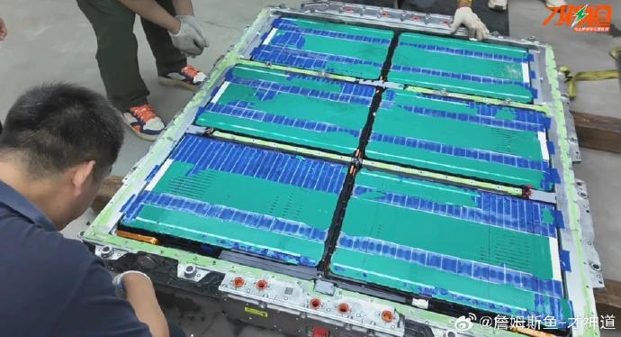 Flash charging: BYD porta in Europa la ricarica in 9 minuti