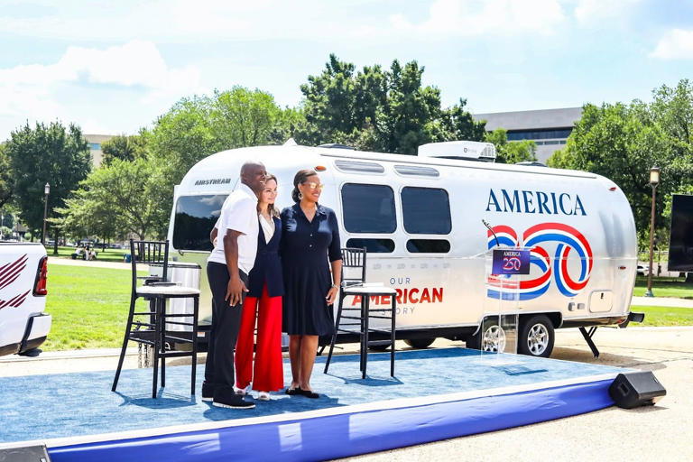 America's 250th roadshow comes to Barstow to record community voices