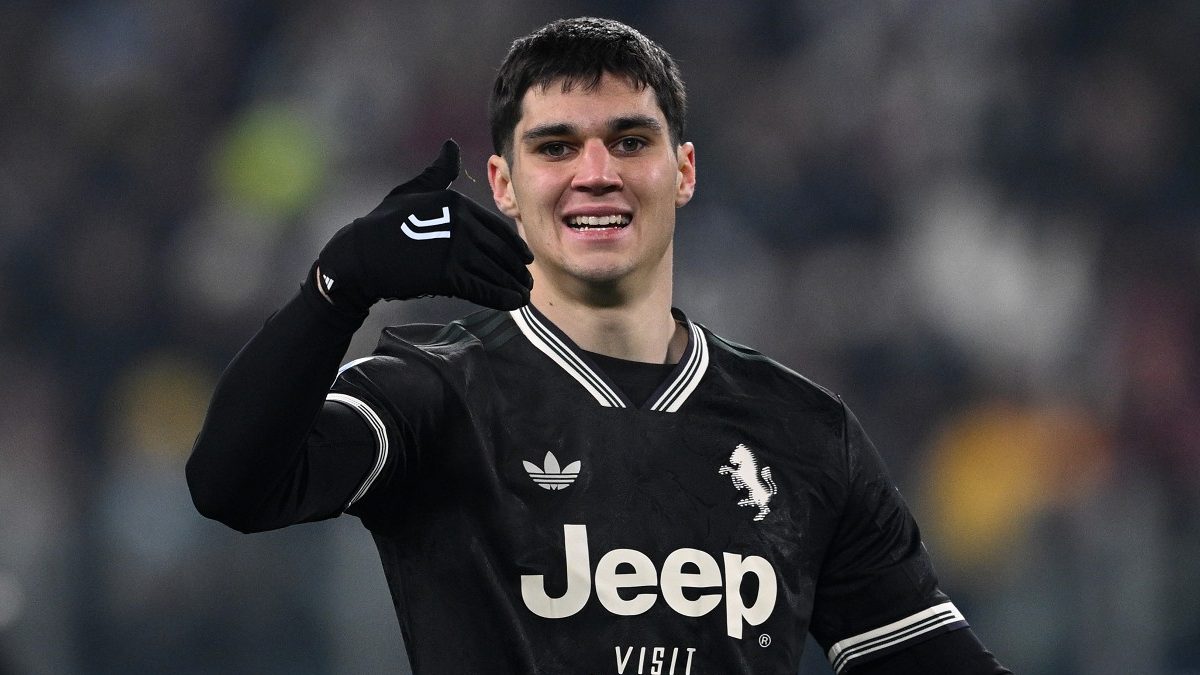 Calciomercato Cagliari, la Juventus propone Adzic ai sardi! Parti ...