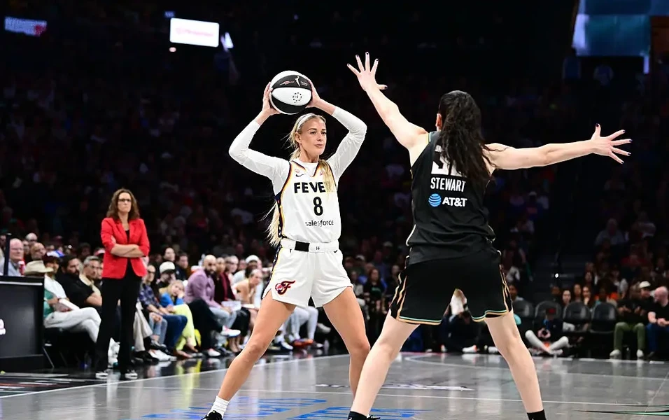 Sophie Cunningham out with elbow injury against Chicago Sky