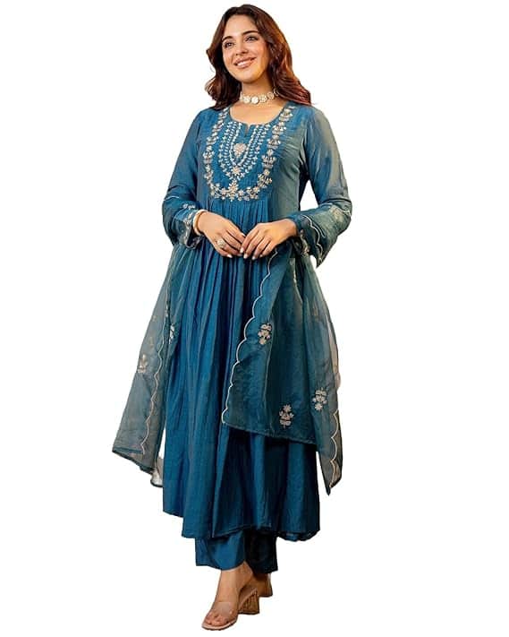 Elegant kurta sets for women that blend comfort and style on Amazon