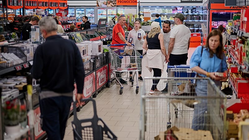 Inflación en España: Por tercer mes consecutivo en el 3,2% lastrada por ...