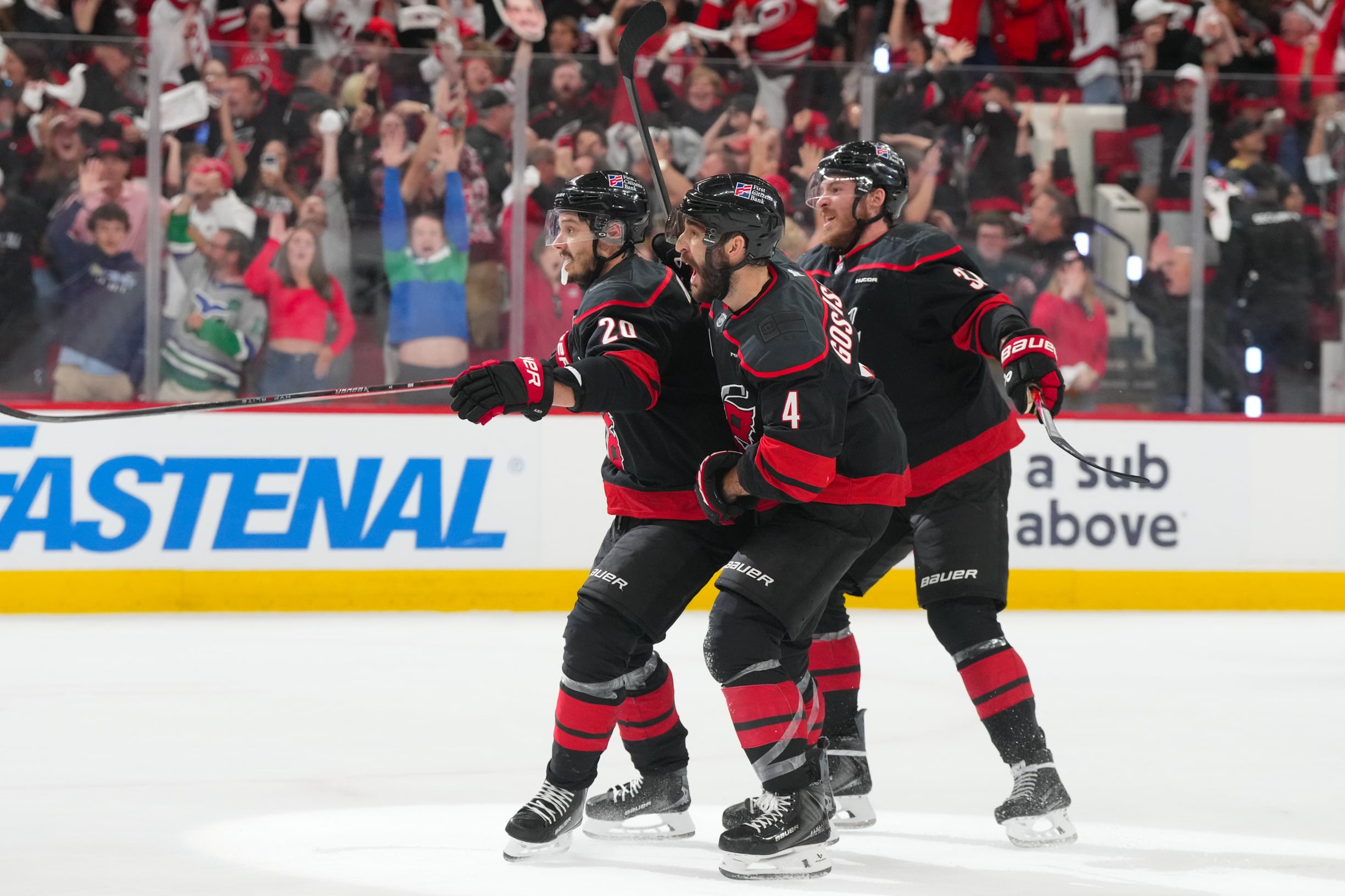 One win away! Top line heats up as Hurricanes defeat Golden Knights in ...
