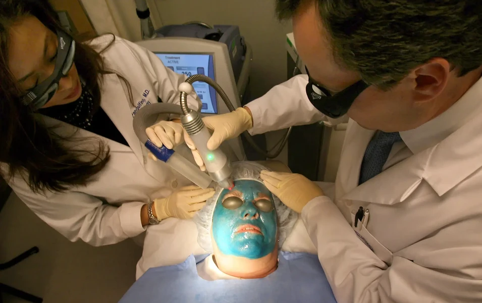 Experts say safe laser treatments now possible year-round