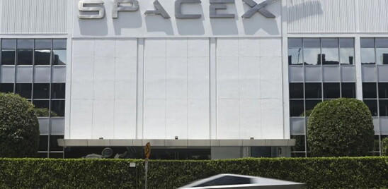 SpaceX pronta per lo storico lancio a Wall Street