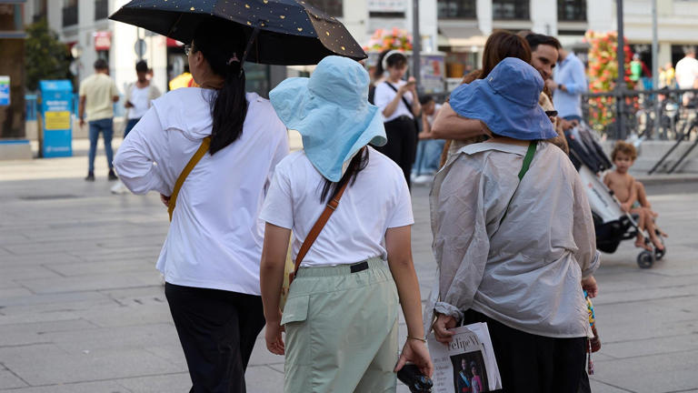 Alguna lluvia y termómetros a casi 30 grados para un viernes inestable ...