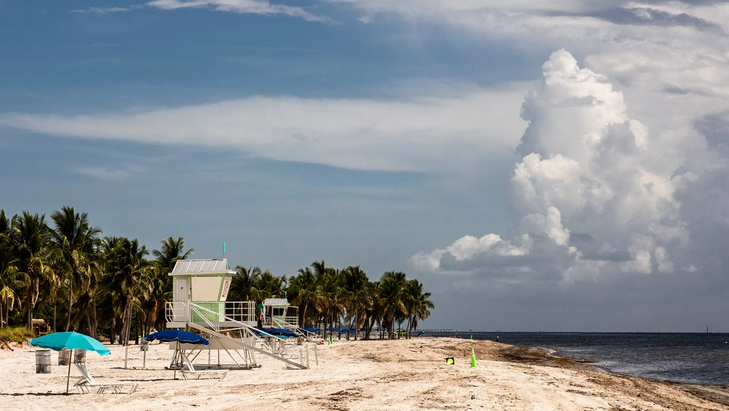 14 scenic and unique beaches across the US