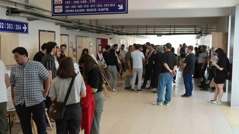 KBÜ’de yapay zekadan siber güvenliğe 220 proje tanıtıldı