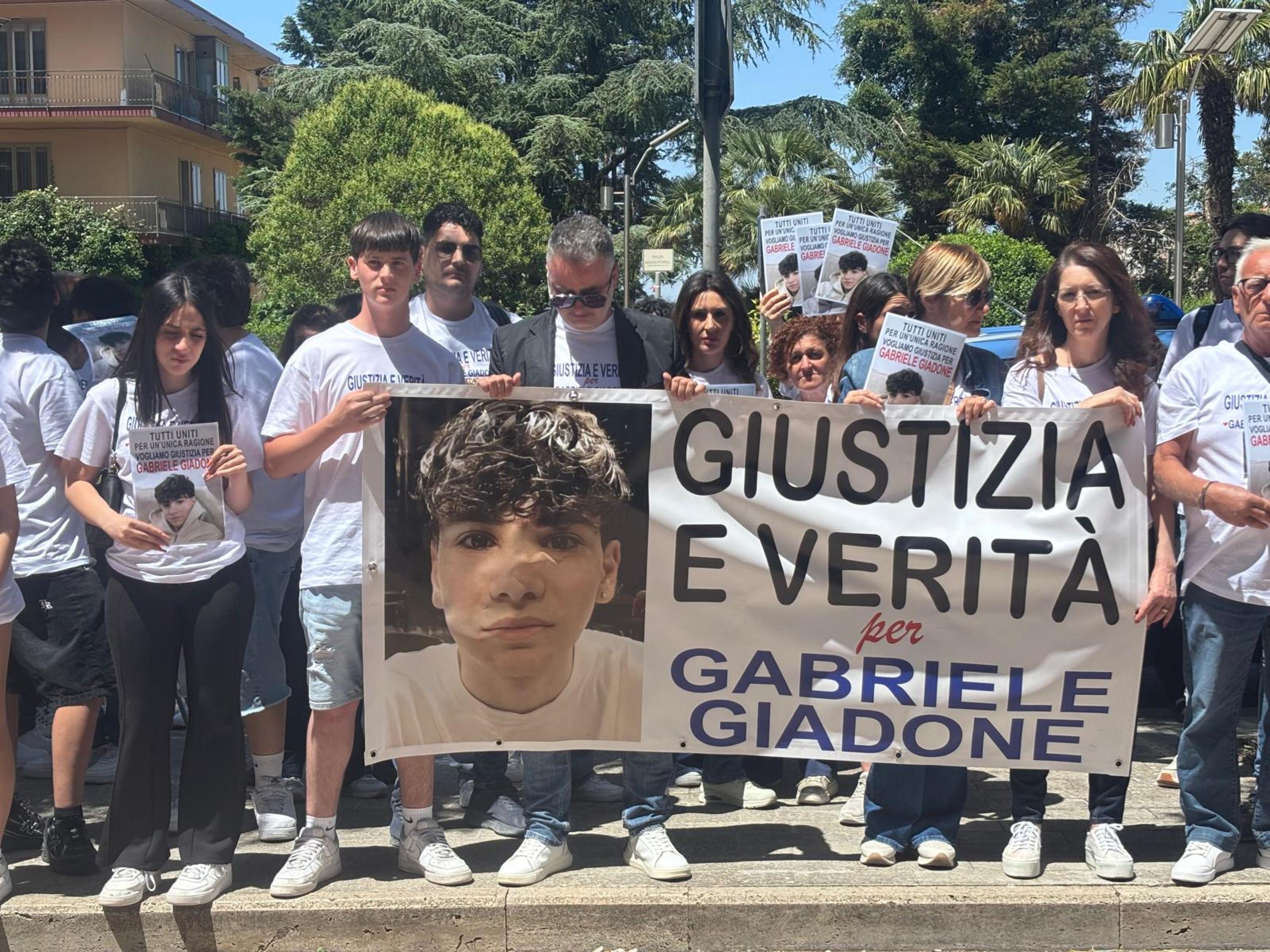 Patteggiamento a 6 mesi per omicidio stradale, gip restituisce atti al pm
