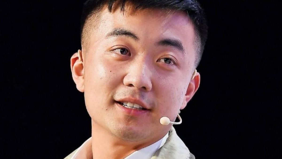Forget sales and discounts, Nothing CEO warns smartphones won't get ...