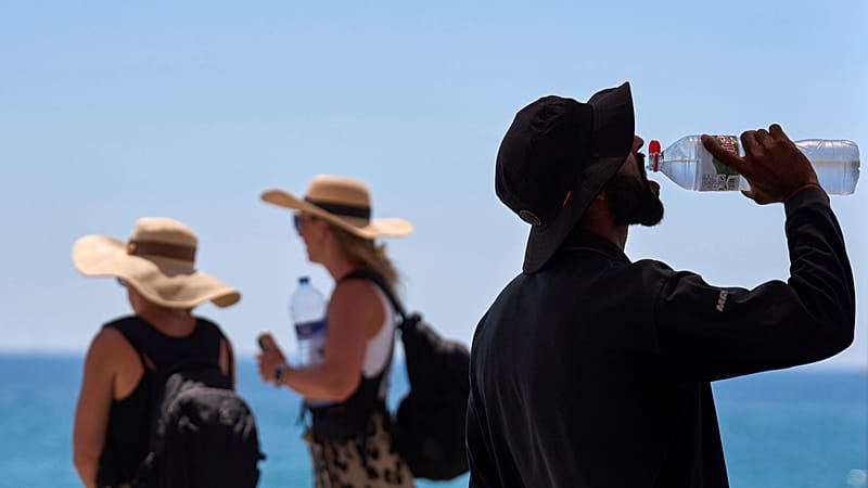 Mid-summer heat returns to Spain this weekend with July-like temperatures