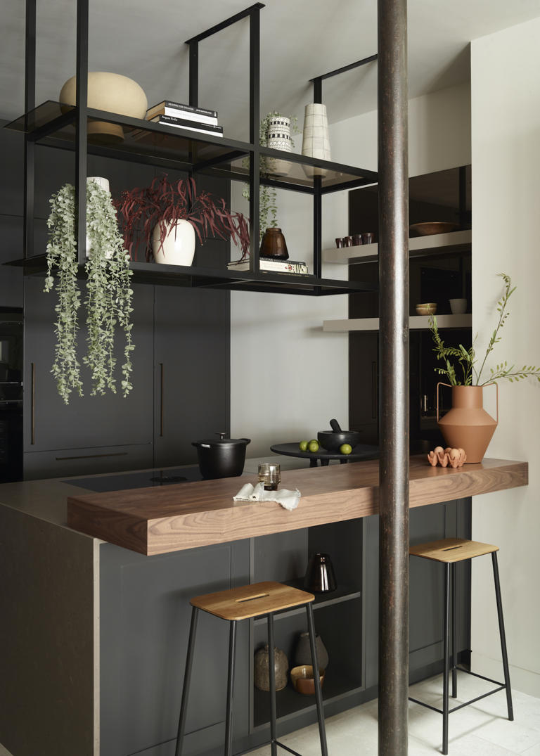 Dark vs light kitchens — how to know which one you'll actually enjoy ...