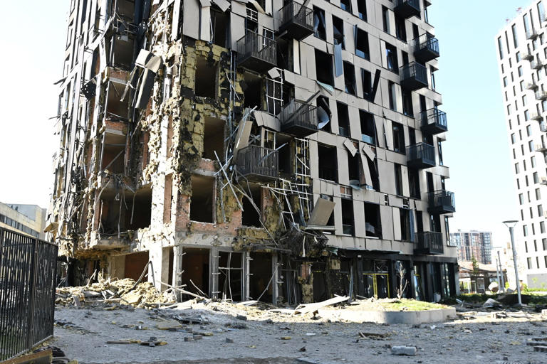 Ukraine warns of new Russian attack involving Oreshnik missile