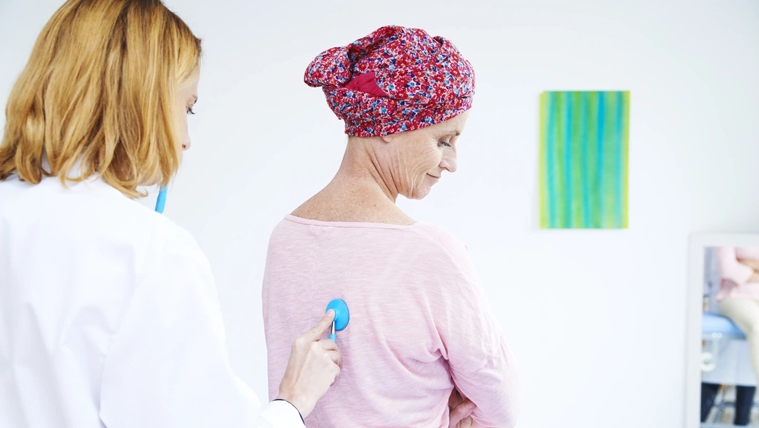 9 early cancer symptoms you should recognize