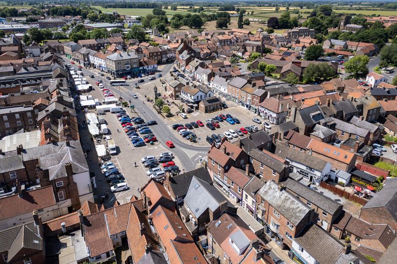 Thirsk man hit by car outside bar dies at scene as police investigate ...