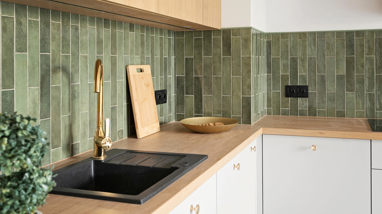 14 outdated kitchen tile trends that should stay in the past