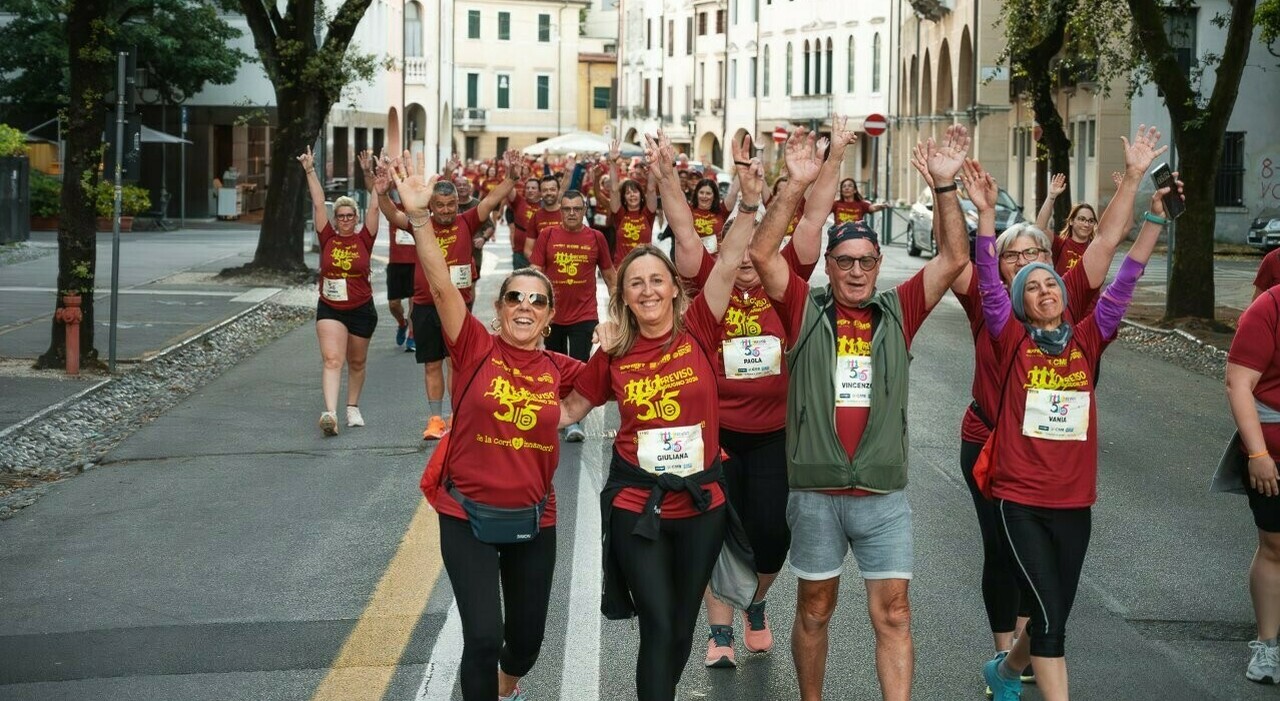 Corsa all'alba da record: in quattromila alla "5 alle 5"