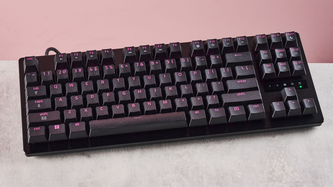 Razer Huntsman V3 tenkeyless 8KHz review: a super tweakable analog ...