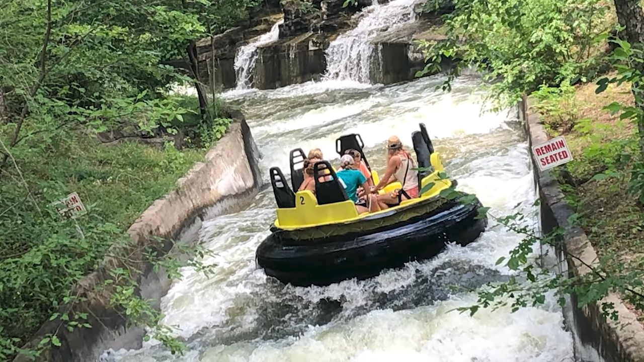 The raft filled with water… then it flipped and trapped an entire family