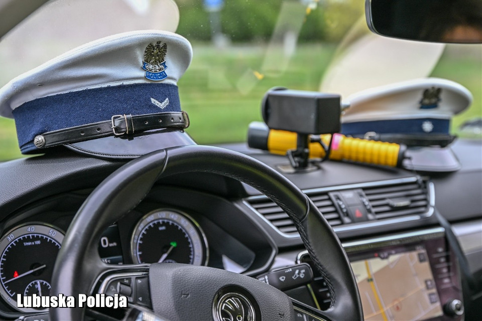 Mandat 5000 zł za kilka minut szaleństwa. Kierowca Audi przesadził