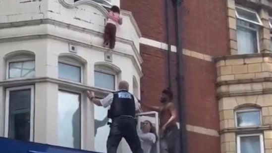 Man rescues 3-year-old from window ledge in London, credits cricket ...