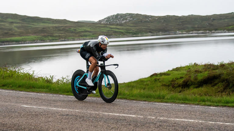 The agony and ecstasy of setting a cycling world record