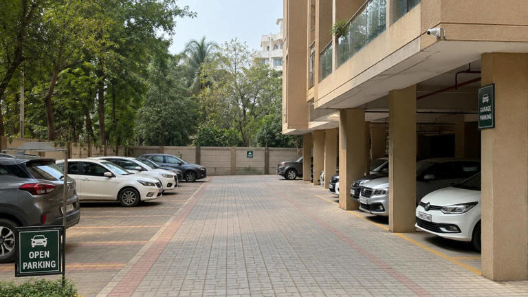 Can builders sell parking space to homebuyers seprately? What RERA ...