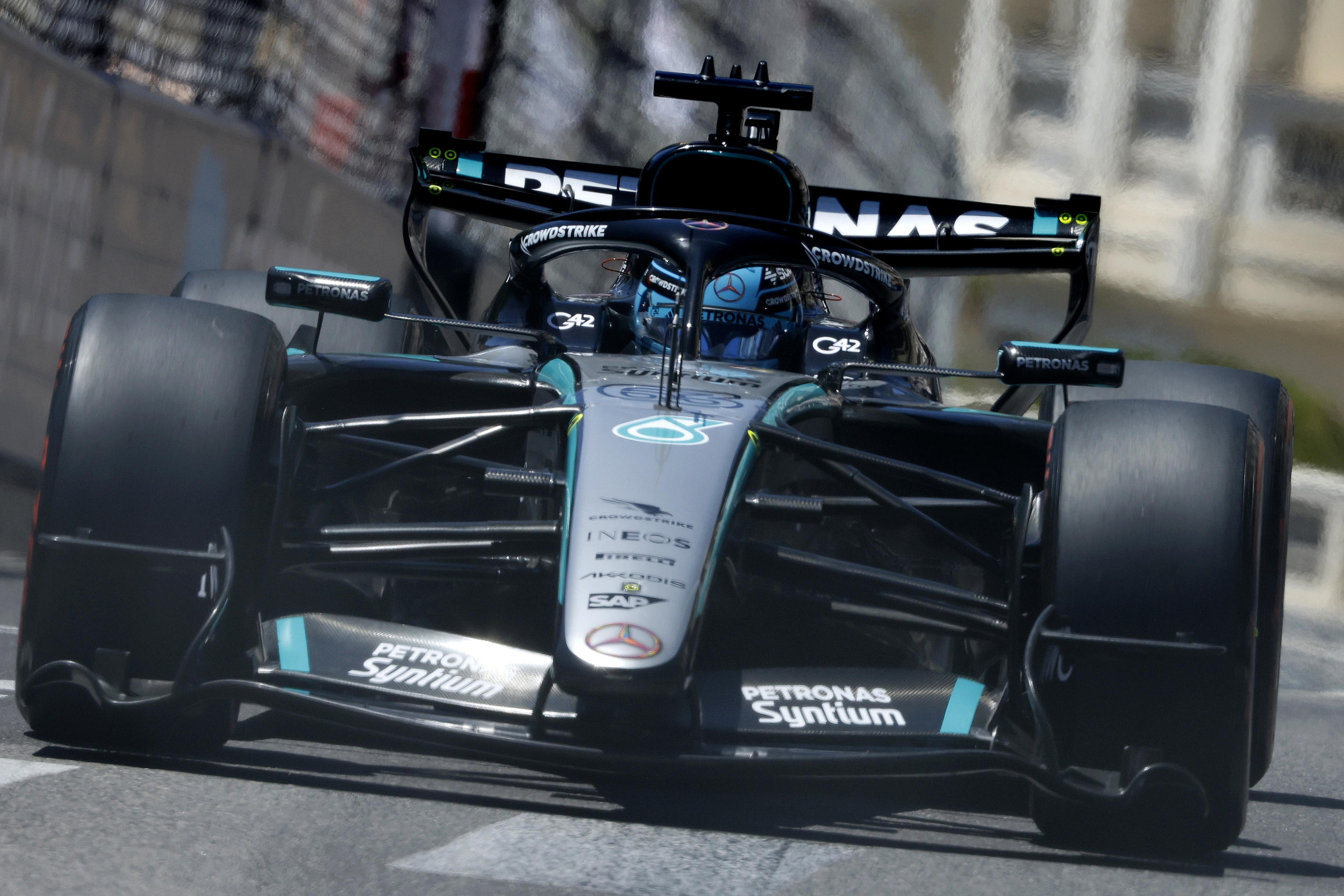Antonelli ai box, Russell il più veloce nelle prime prove libere a ...