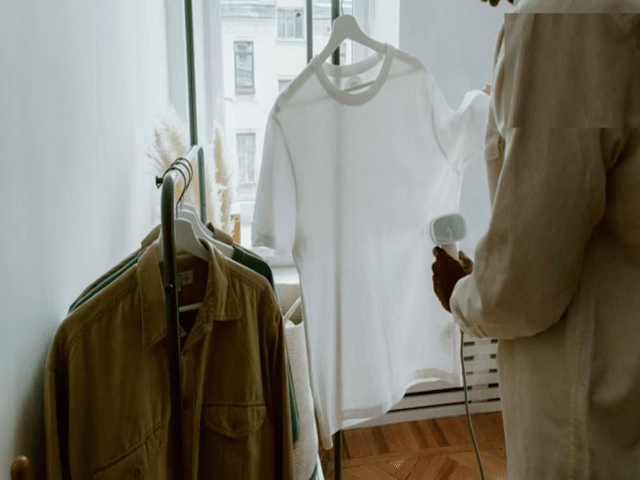 Washing white clothes tips: If the color of another cloth has gotten on ...