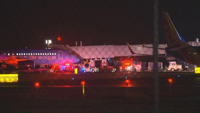 FAA: 2 Southwest Airlines planes collide at TF Green