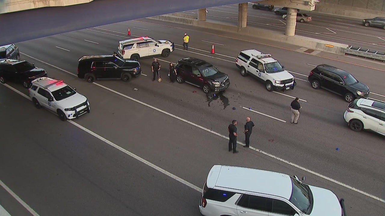 Denver police investigate crash on I-70 near Steele Street that ...