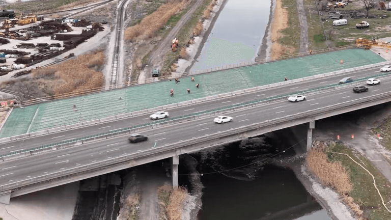 UDOT reaches halfway point on I-215 improvement project