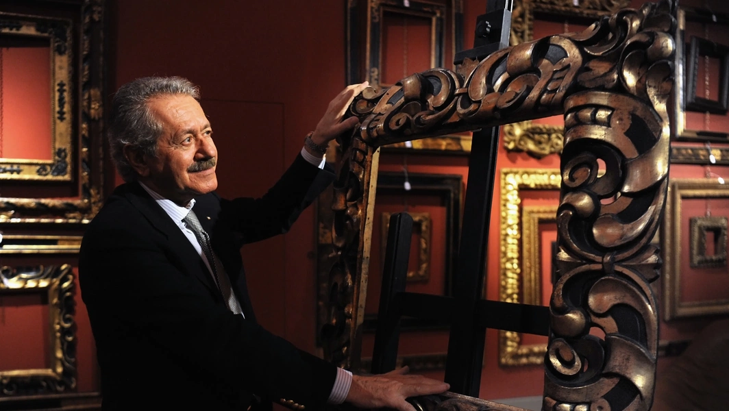 7 antique frames that outshine the art they hold