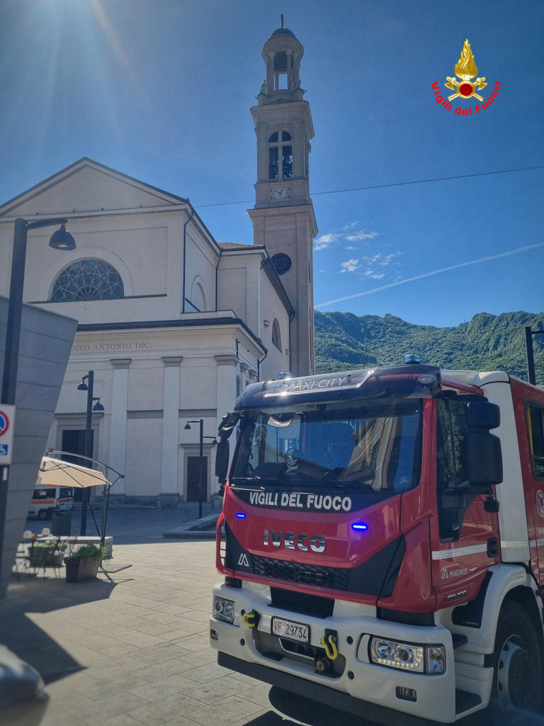 Cade e rimane bloccata in casa, intervento dei vigili del fuoco a ...