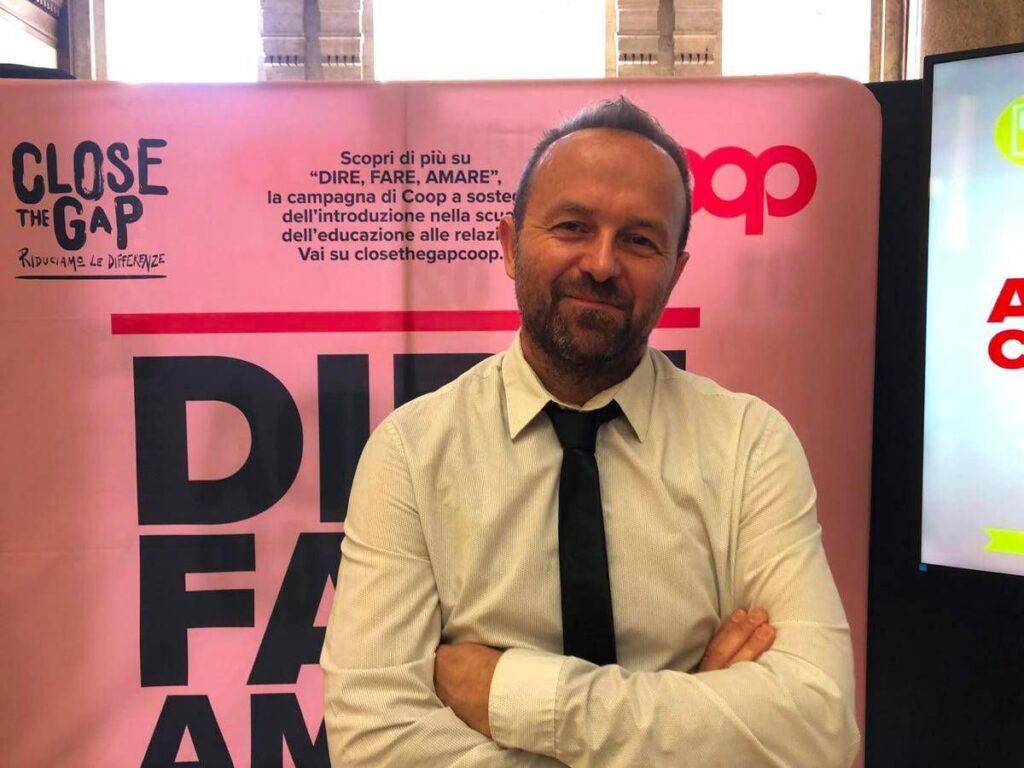 Prof. Galliano: “Italia arretrata su materia affettiva, campagna spinge ...