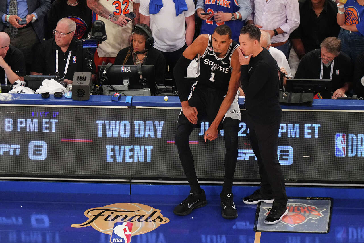 Dallas radio hosts react to classic Game 4: Dream for the Knicks ...