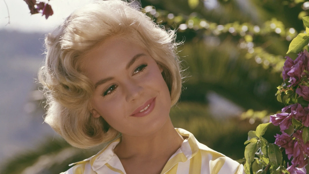 Sandra Dee: From Hollywood darling to personal struggles