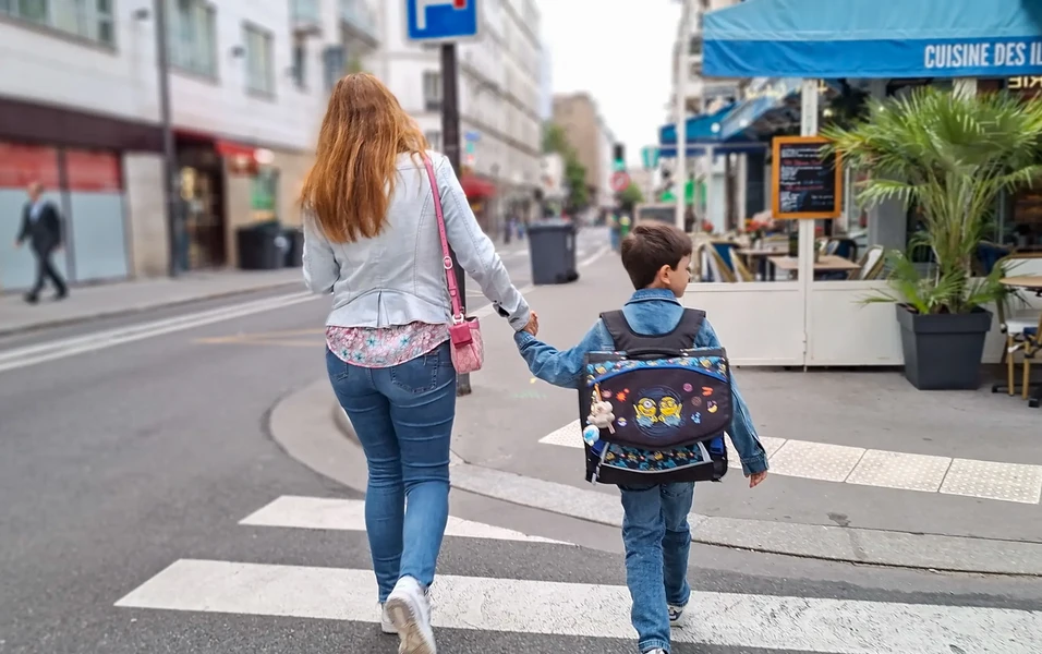 Experts warn overprotective parenting can hinder child resilience