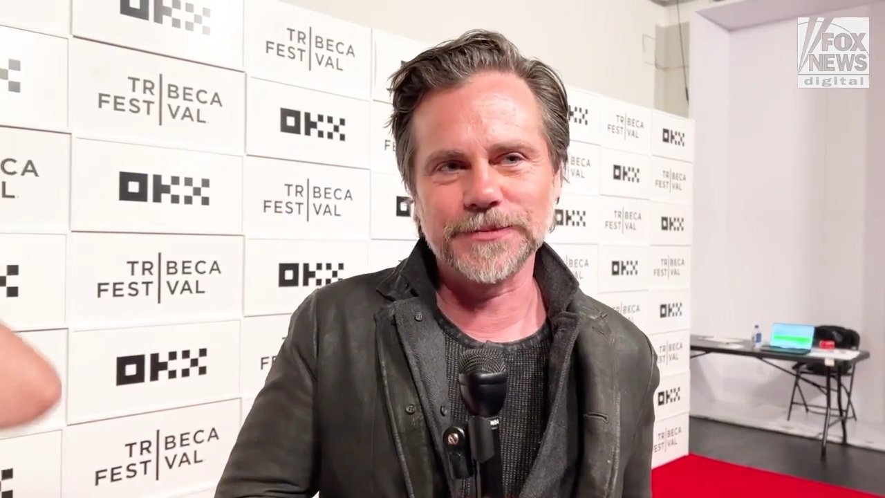 'Boy Meets World' star Rider Strong looks back on Ben Savage bond after ...