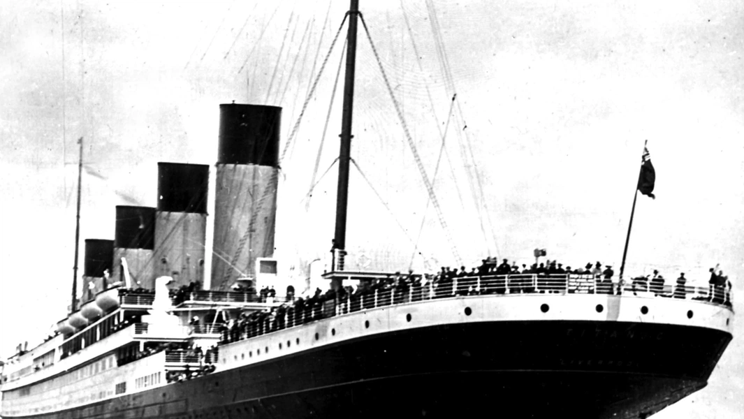 11 rare and historic photos of the Titanic