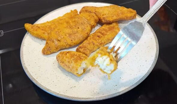Man tries Iceland's viral fish fillets and makes sensational Gordon ...