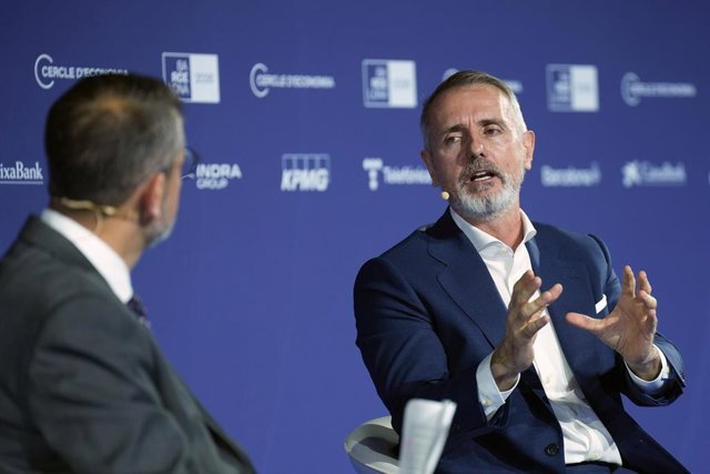 Telefónica estudia recortar el patrocinio en ciclismo del Movistar Team ...