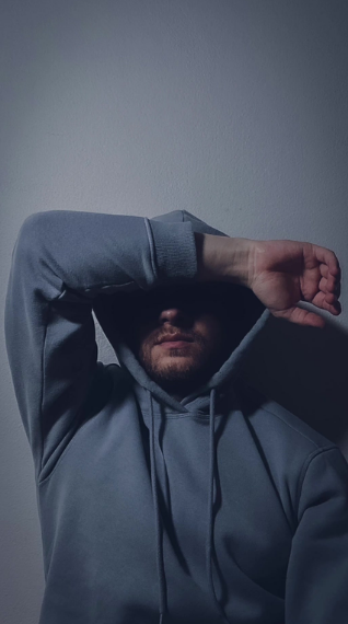 Creative photo ideas for men using only an iPhone