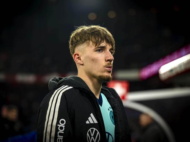 Bayern-Youngster Karl gibt nach geplatztem WM-Traum emotionales ...