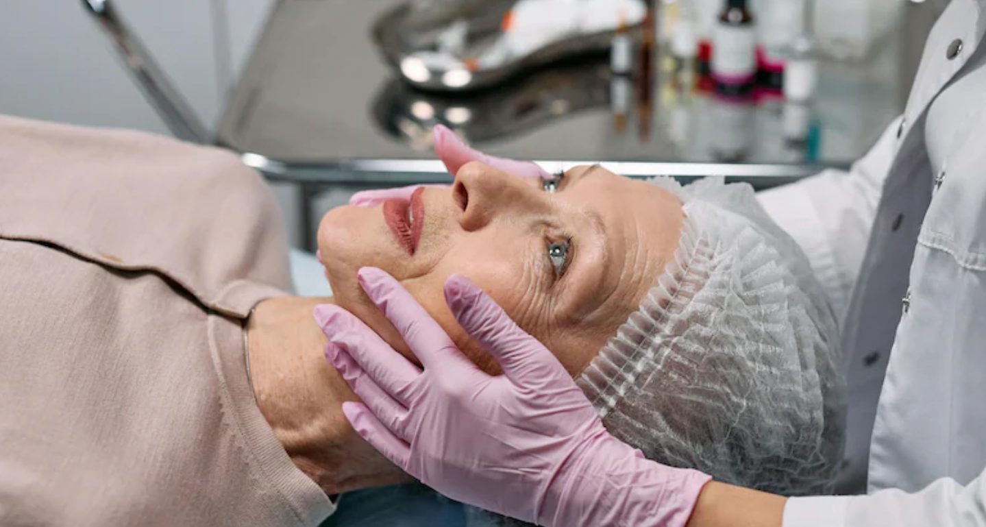 First human receives reverse-aging drug in groundbreaking trial